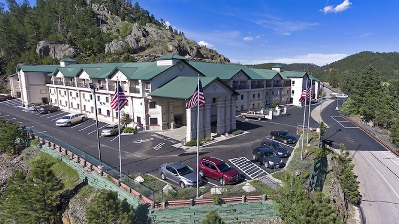 Baymont by Wyndham Keystone Near Mt. Rushmore ₹ 3,779. Keystone Hotel ...