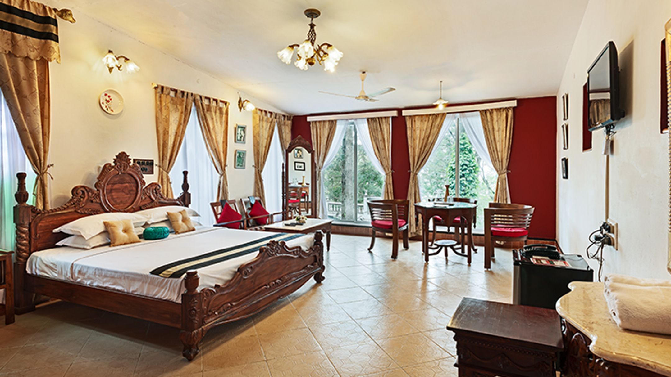 Indeco Lake Forest ₹ 3,613. Yercaud Hotel Deals & Reviews - KAYAK